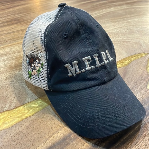 Shipyard Brewing Co | Accessories | Shipyard Brewery Trucker Hat | Poshmark